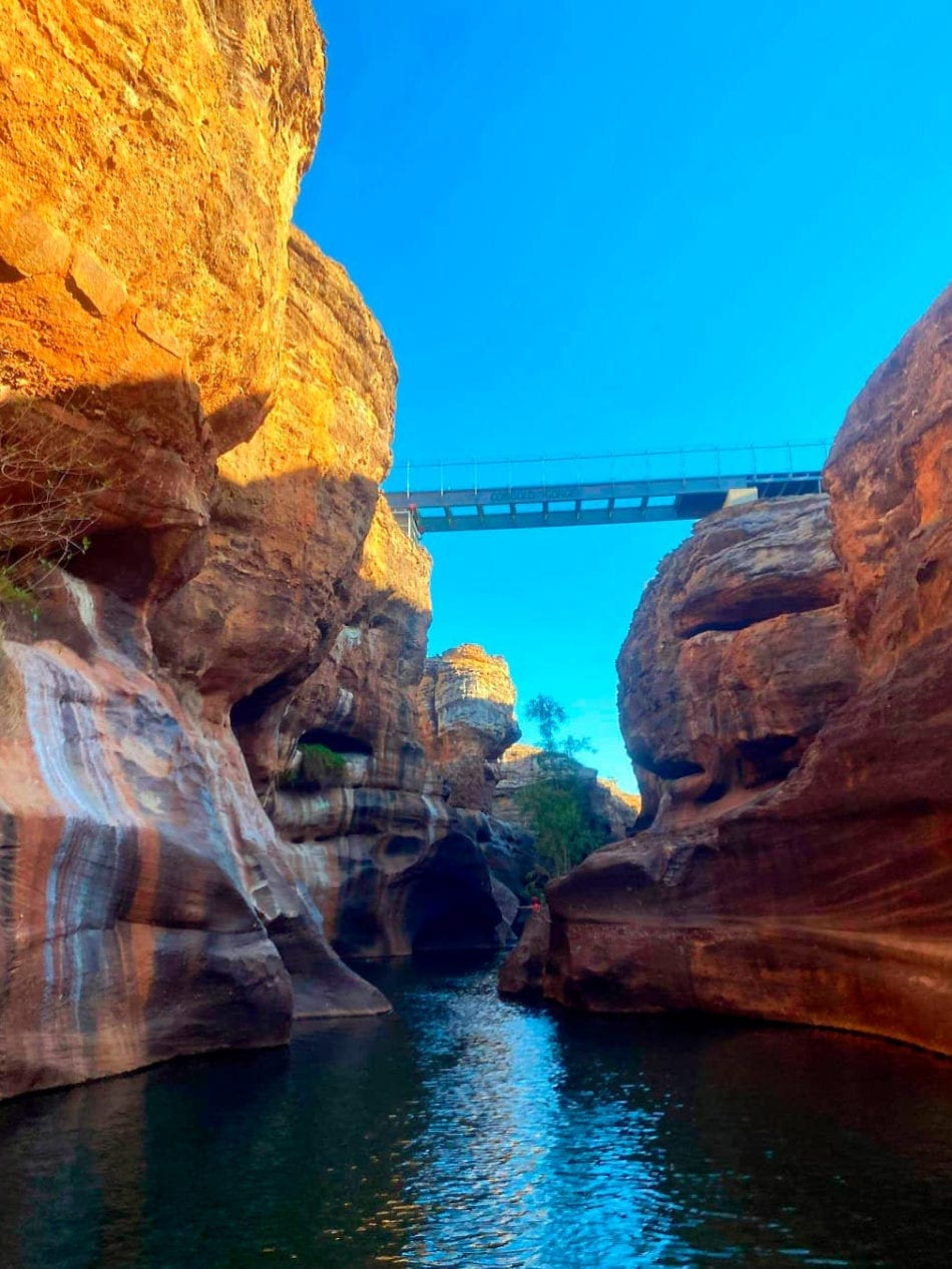 Nine Amazing Queensland Gorges You Need To Visit - 2HotTravellers ...